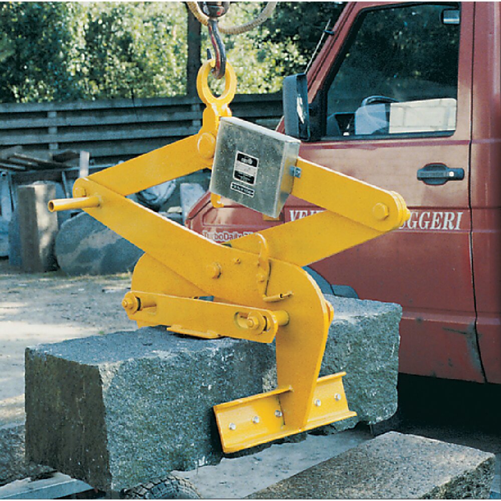 Lifting grab for lifting of kerbstones | Certex Finland
